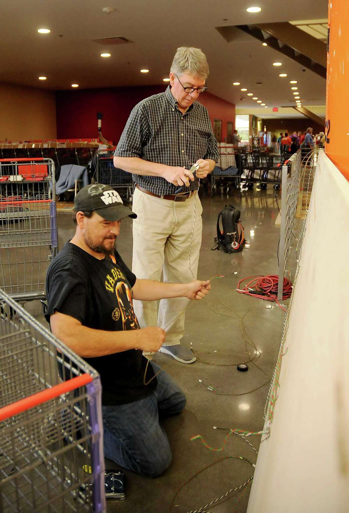 H-E-B opens first double-decker store in Houston
