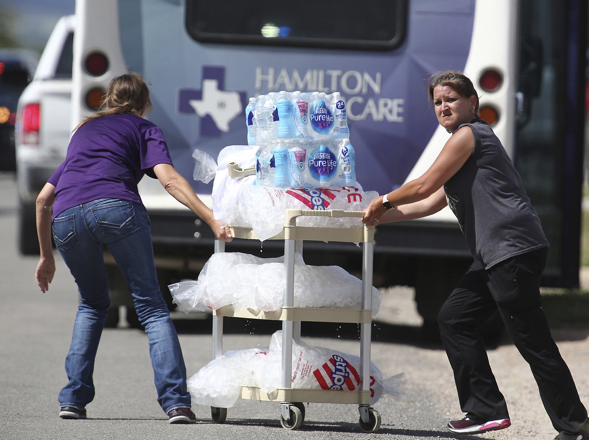 Mourners remember deadly Texas hospital explosion year later