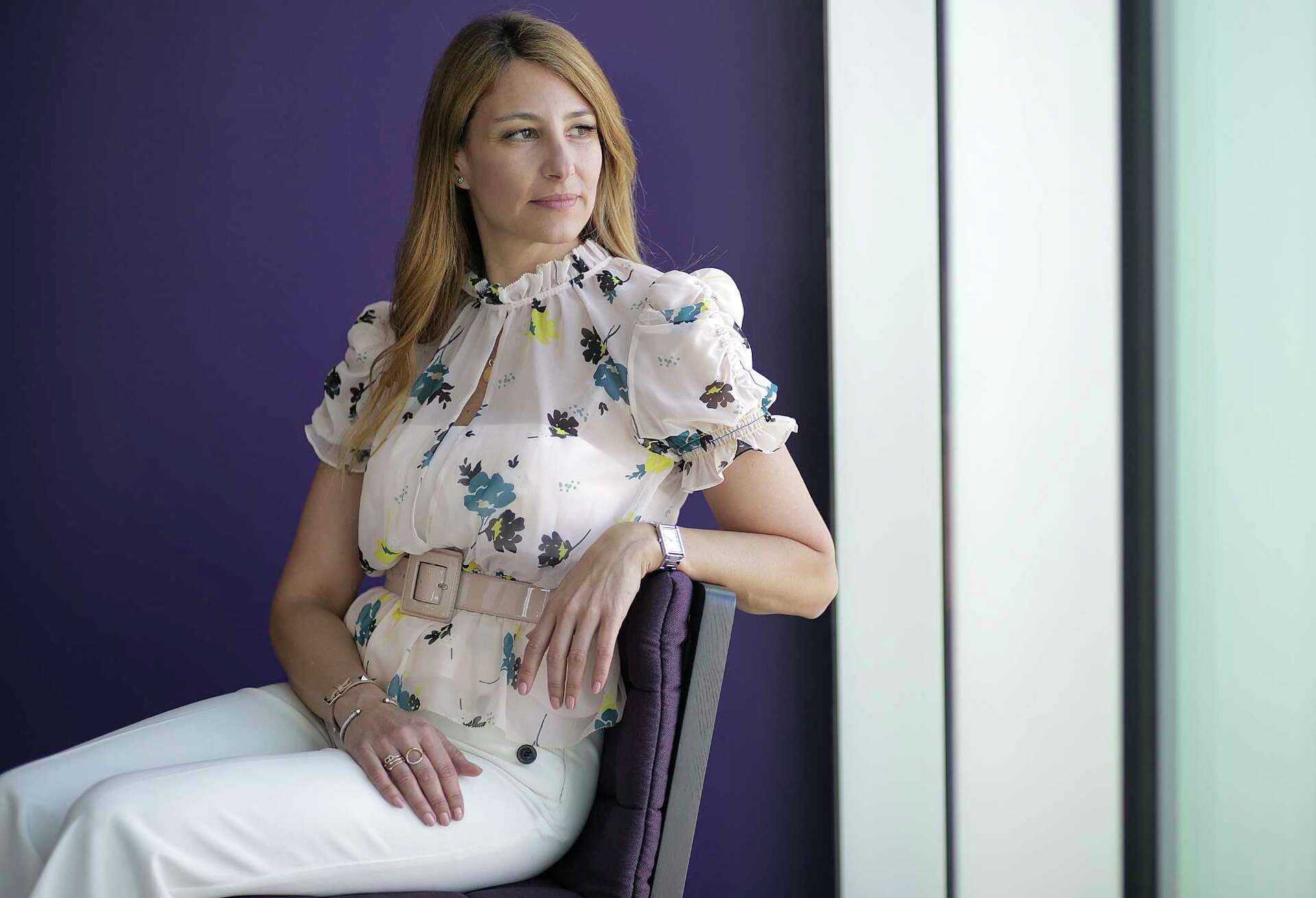 A love affair with handbags launches online rental business Bag Romance