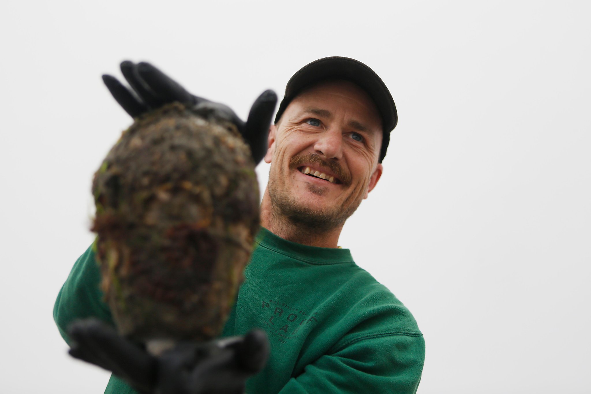 Will Rogan gives the mast from his houseboat to his art