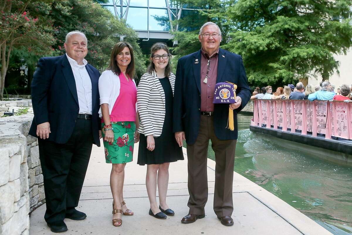 12,000 Elks in S.A., not one fez. We find out why