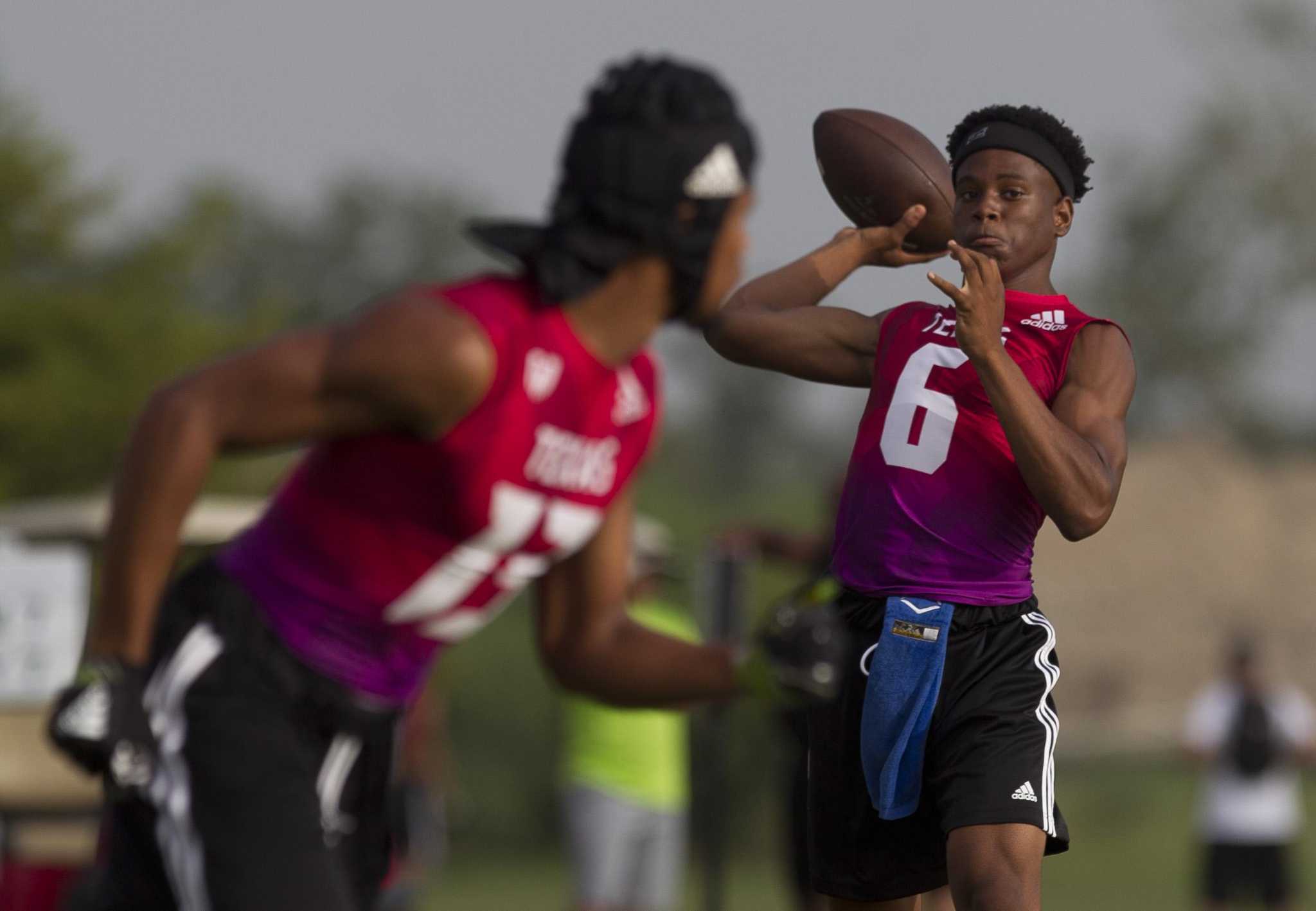 FOOTBALL: New Caney’s Childress, Henry shine at state 7-on-7 tournament