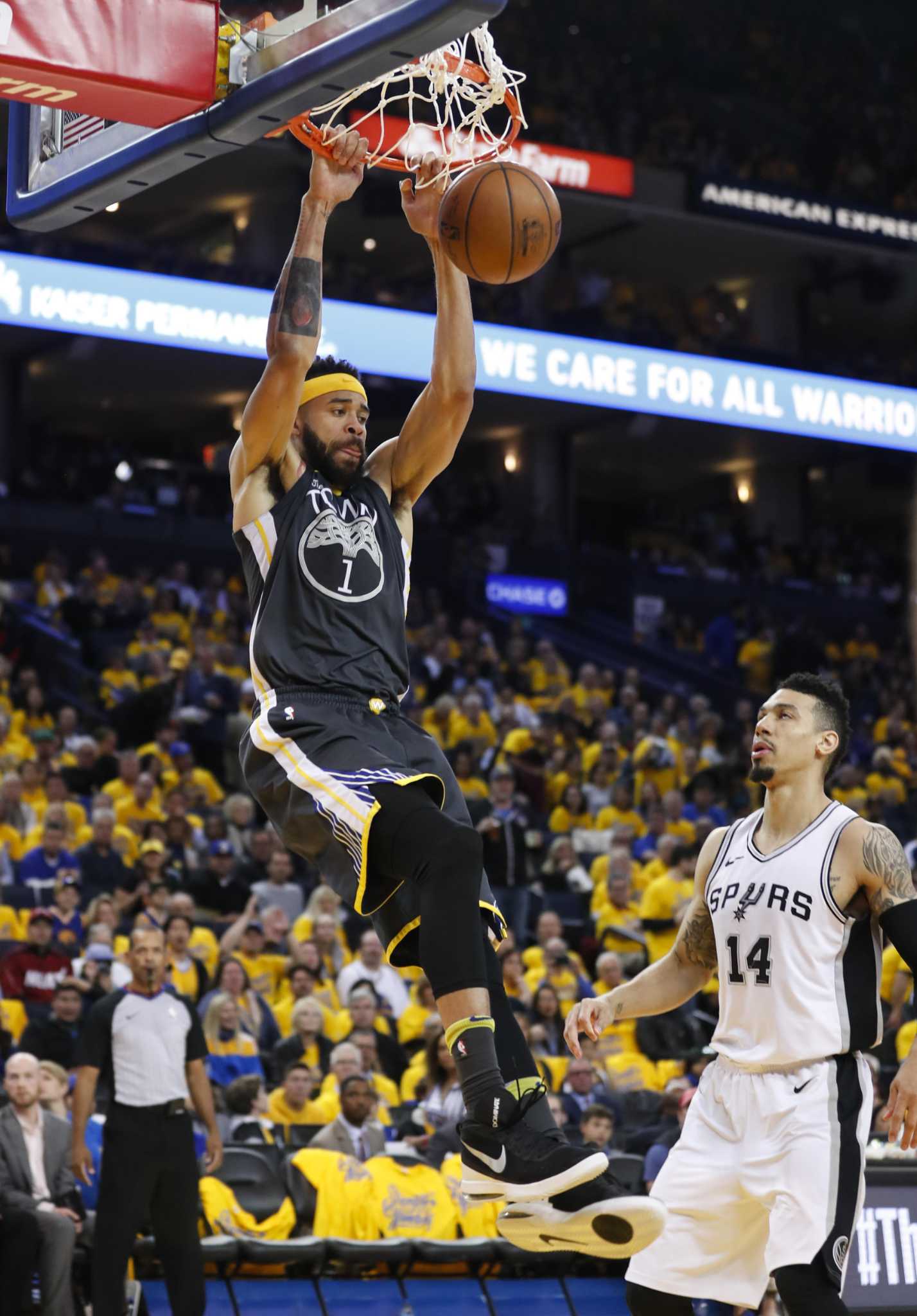 Warriors’ high-energy center Javale McGee reaches agreement with Lakers