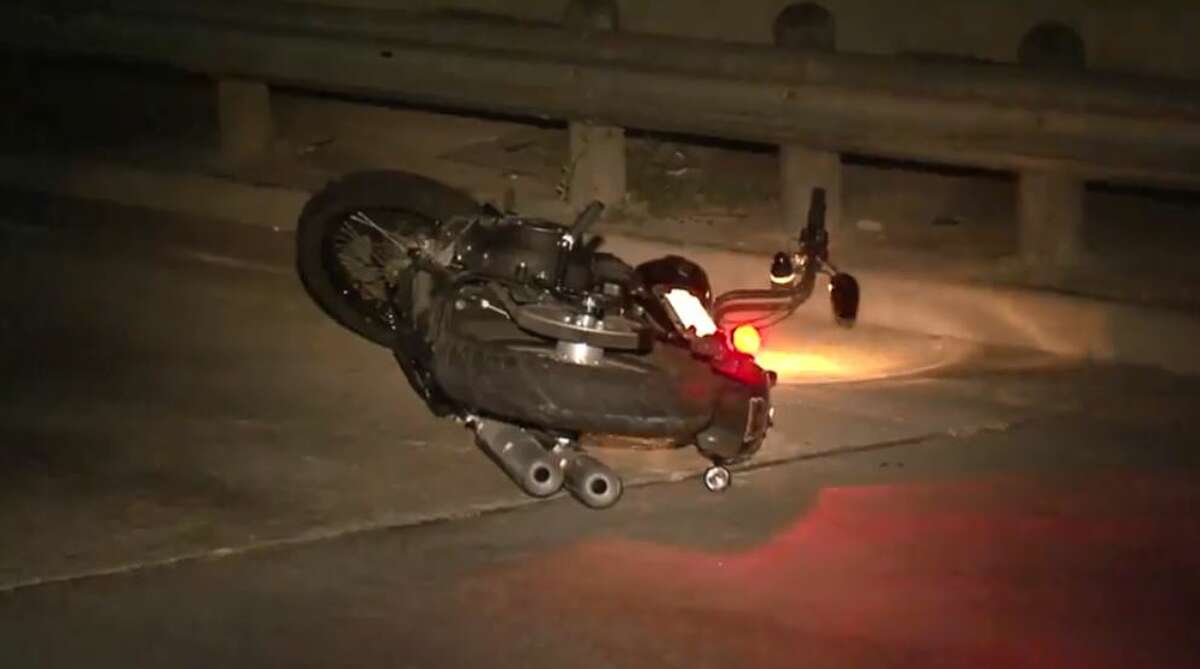 Motorcyclist dies after hitting curb on freeway entrance ramp near Spring