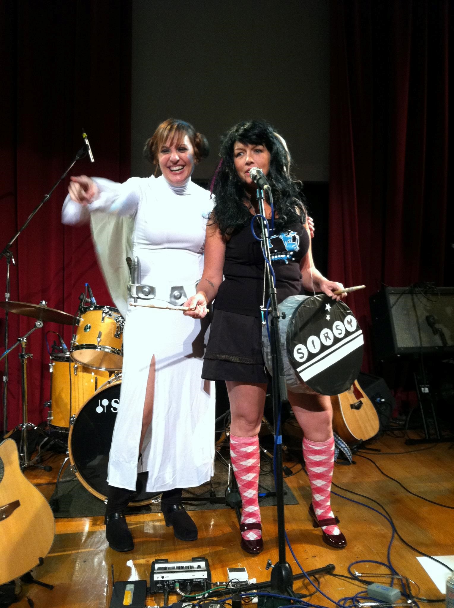 Benefit offers support during Sirsy singer's cancer fight