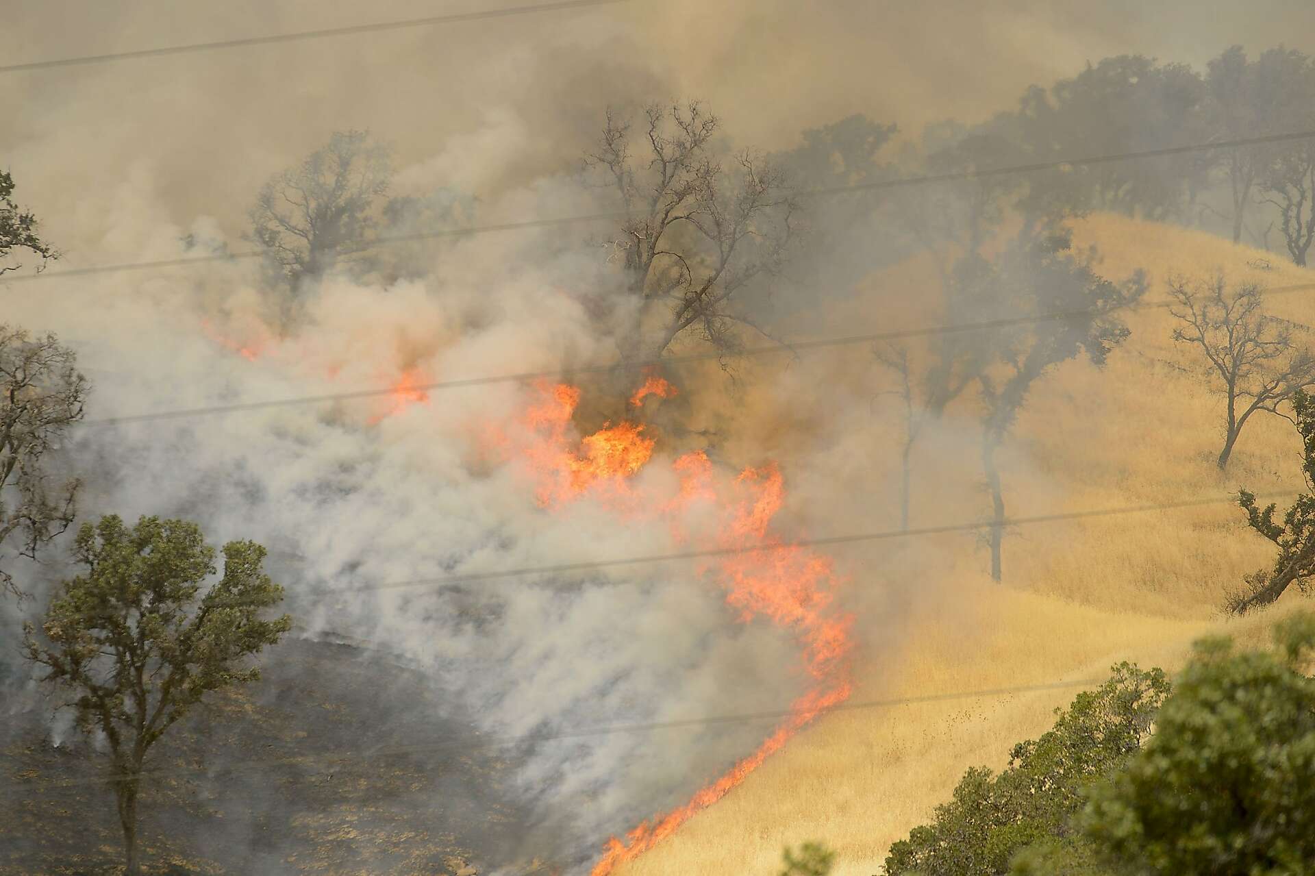 County Fire Spreads To 82,700 Acres, Now 25 Percent Contained