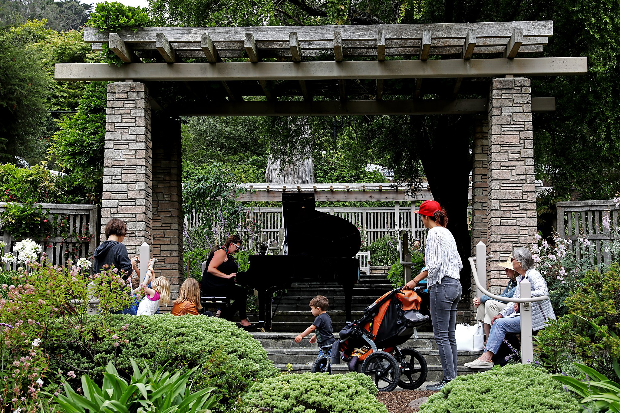 SF’s Flower Piano: Harmonies among the hydrangeas