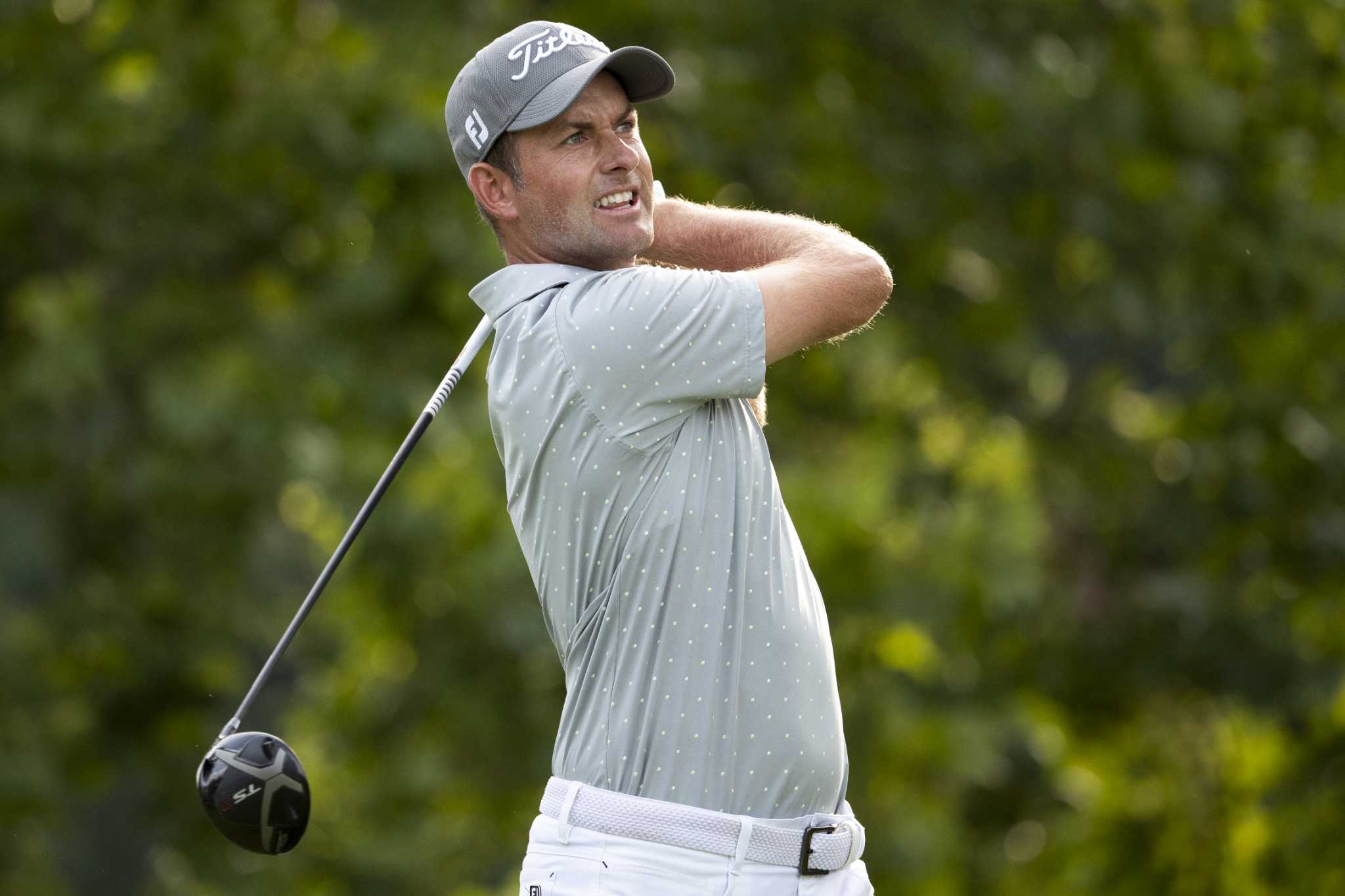 Sizzling start for Simpson