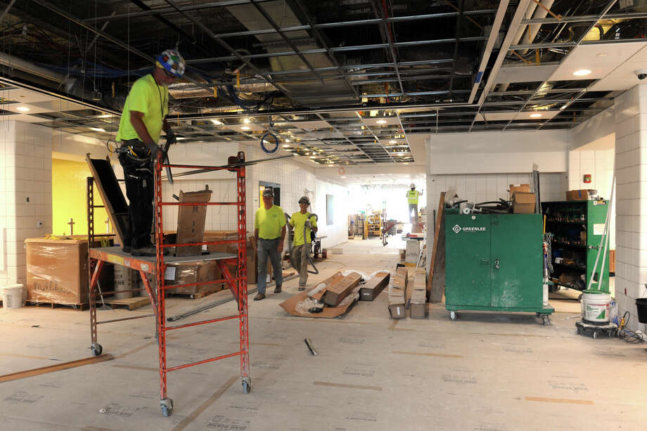 Construction on Bridgeport’s Harding High nears finish line ...