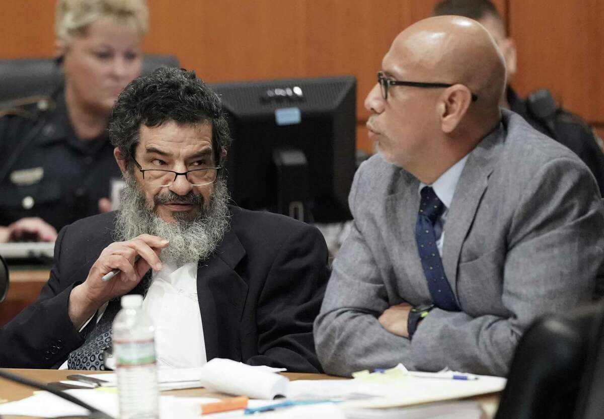 911 call played to jury in Houston ‘honor killings’ death penalty trial