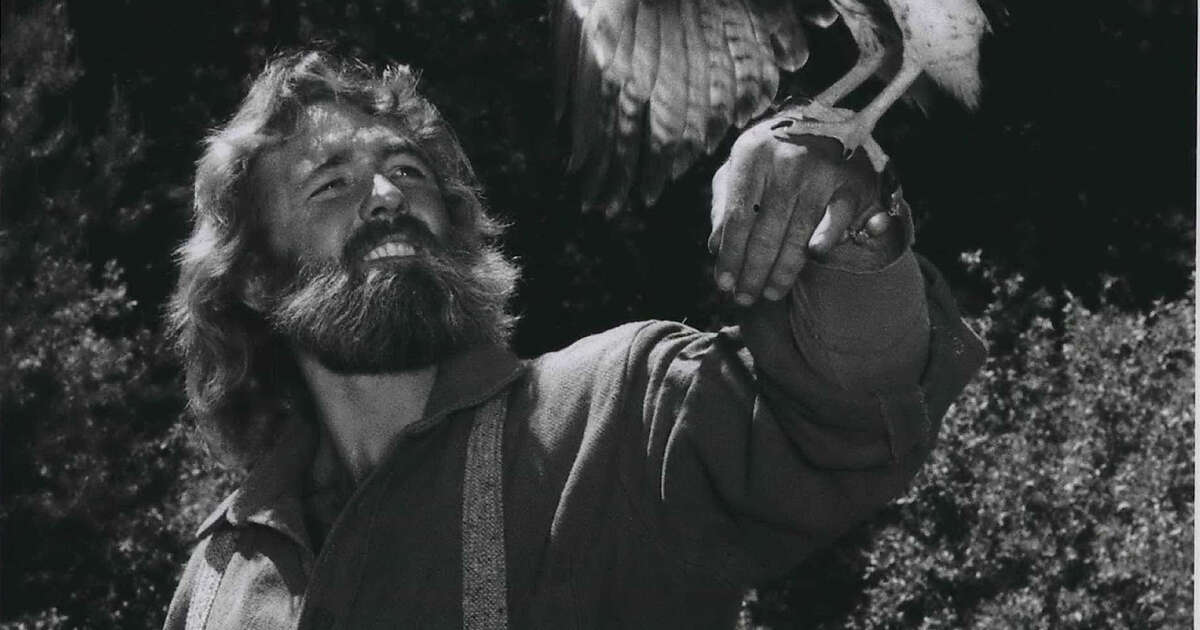 The original Grizzly Adams kept his bears on a chain in SF