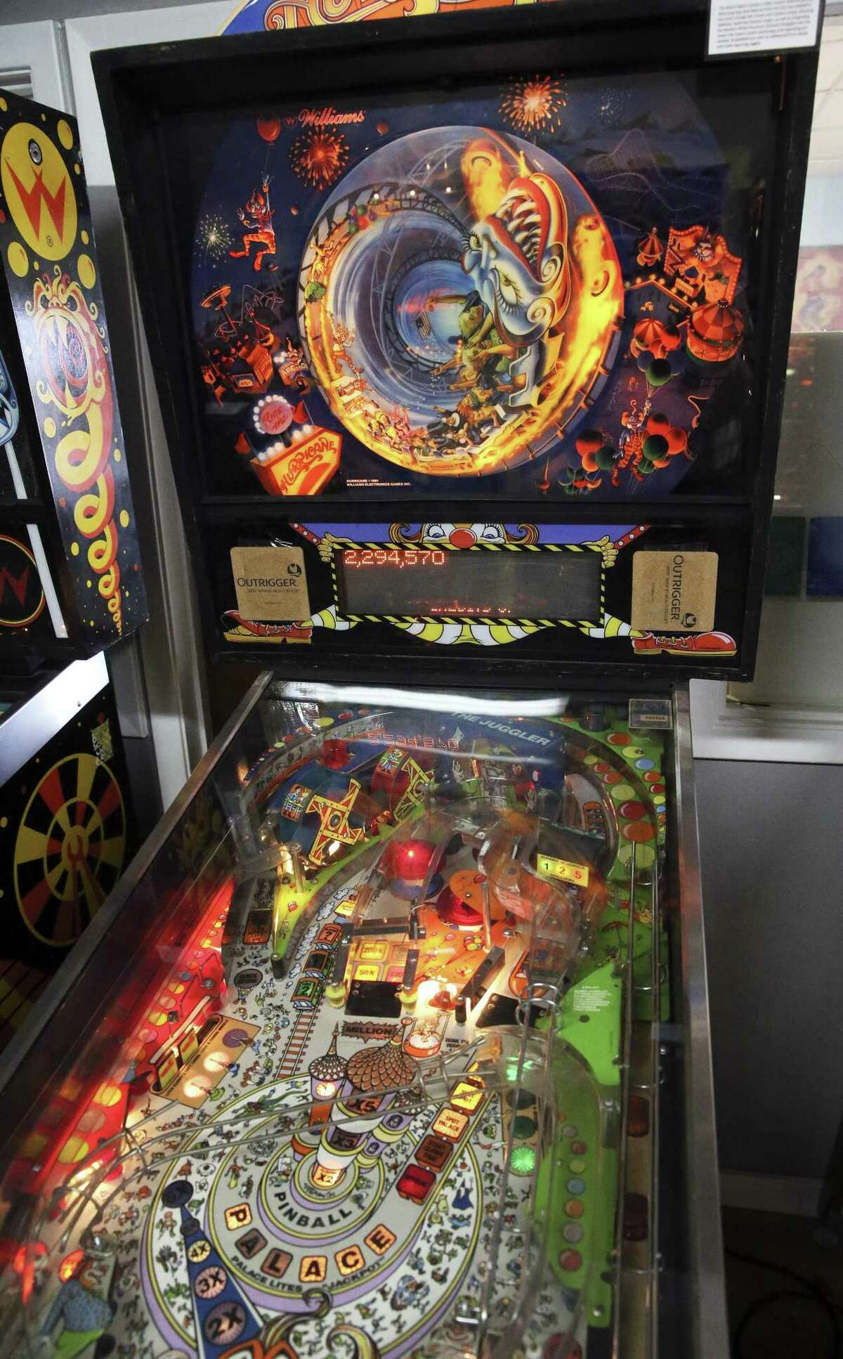 Where to play classic pinball and video games in San Antonio