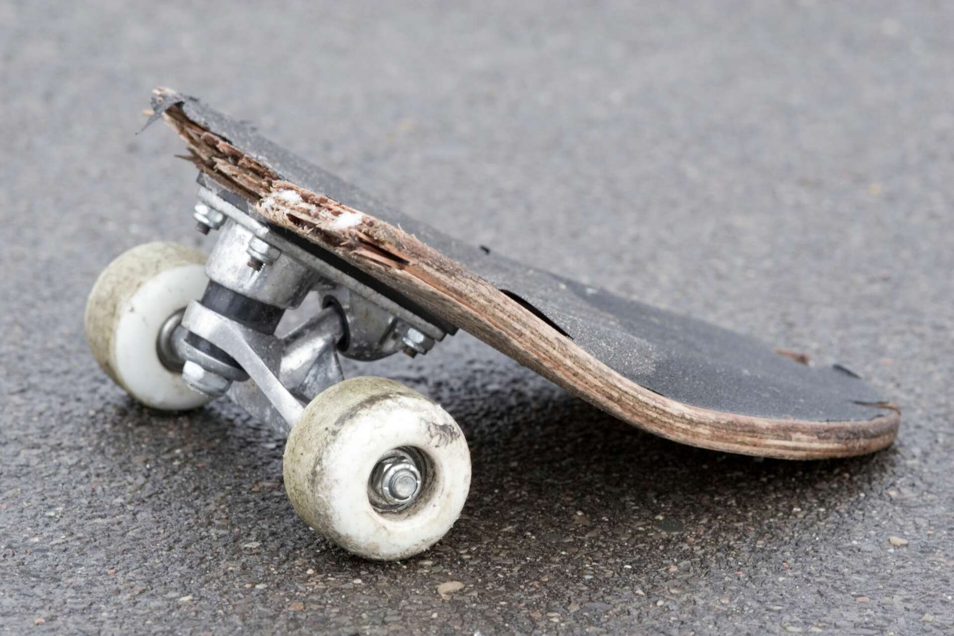 Skateboard used as weapon in alleged San Francisco hate crime