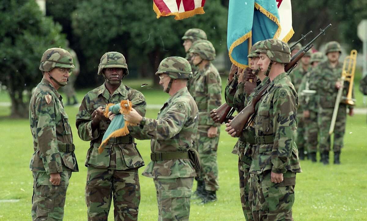 Editorial: Denying immigrant military recruits the chance to serve is ...