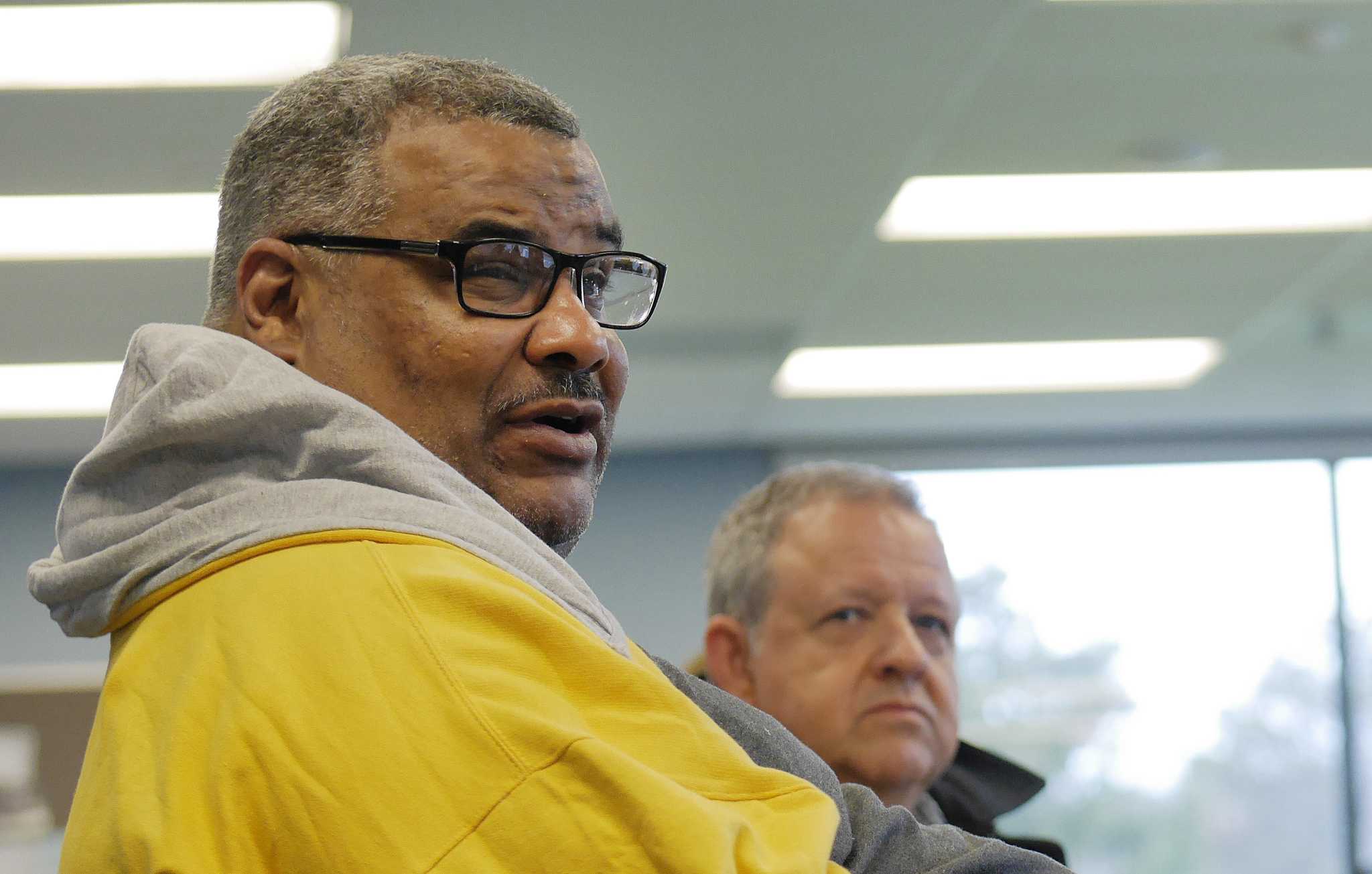 Albany council considers new powers over department heads