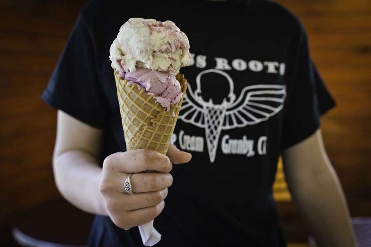 Milford ice cream factory honored by SBA as ‘Best Family Owned Business’