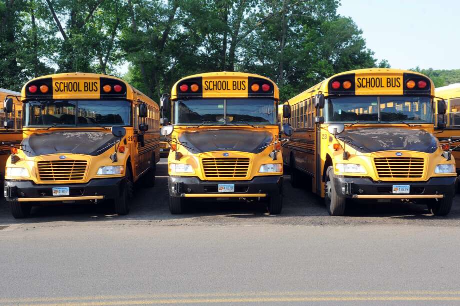 Shelton settles school-bus beef - Connecticut Post
