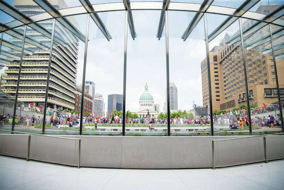 New Gateway Arch museum opens