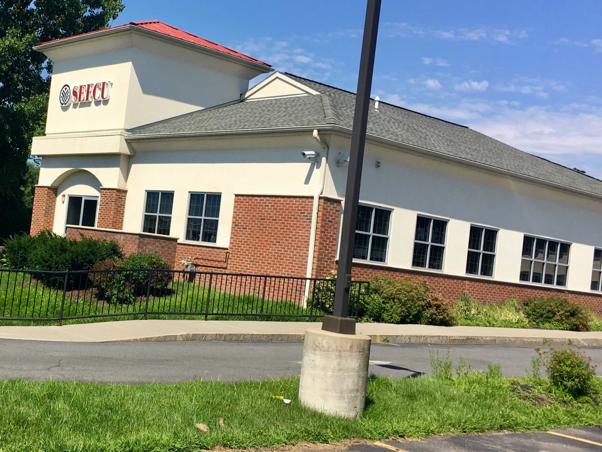 SEFCU's upgrade gives customers, competitors reason to complain