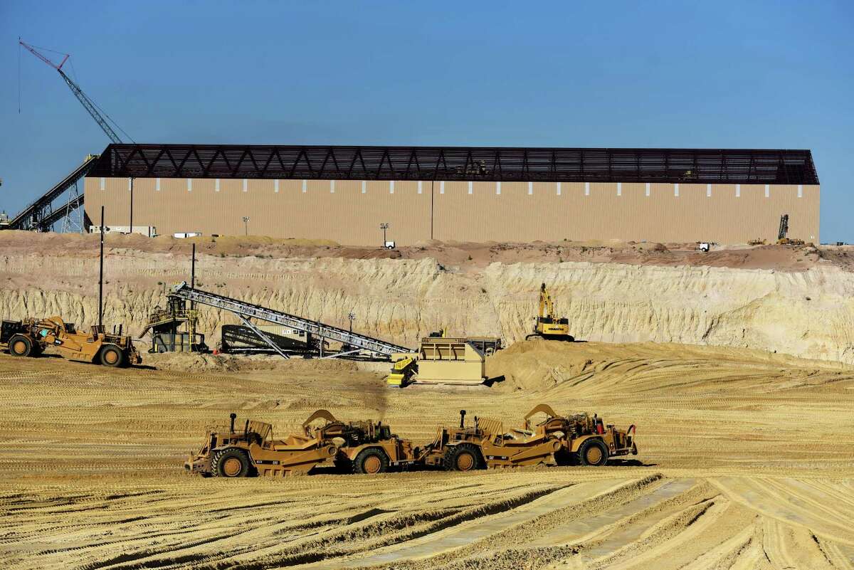 Worthless just two years ago, West Texas sand now brings in billions