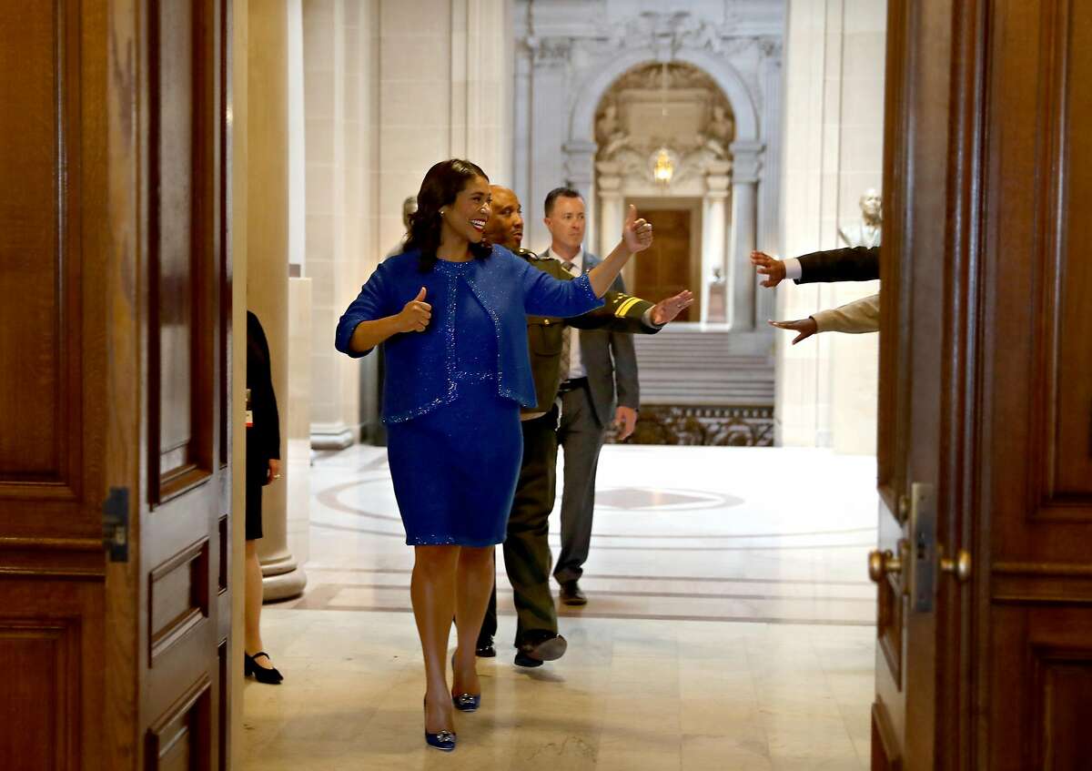Big crowd at SF Civic Center sees London Breed sworn in as new mayor