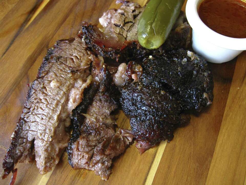 10 barbecue spots in New Braunfels perfect for smoked meat