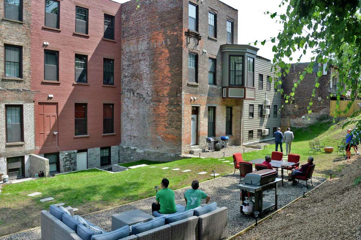 Redevelopment of 15 warehouse district apartments complete