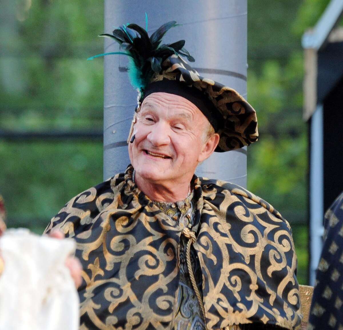 Curtain Call celebrates 15 years of Shakespeare on the Green with ‘Hamlet’