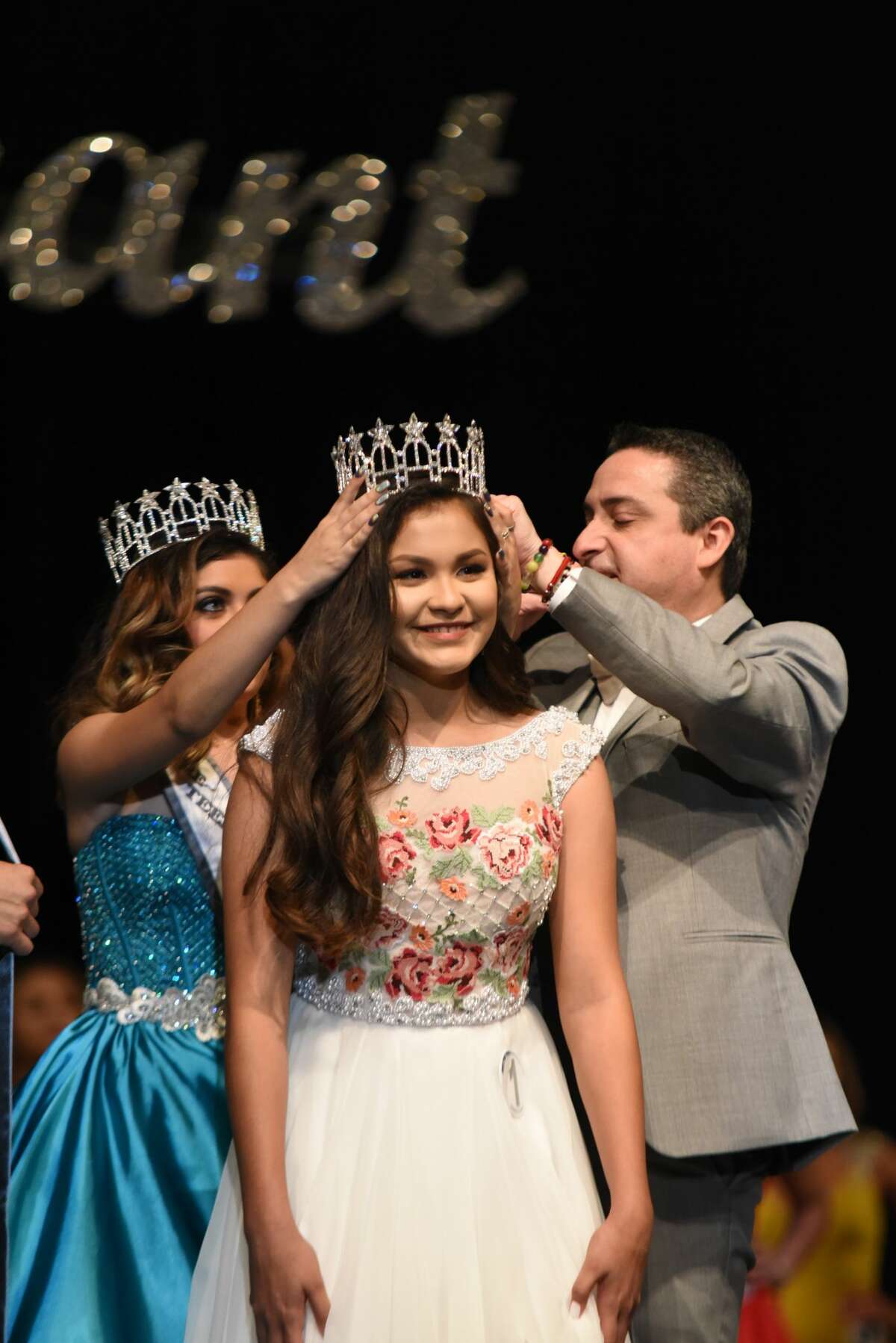 Photos: Miss Southwest Texas beauty pageant winners crowned for 2018
