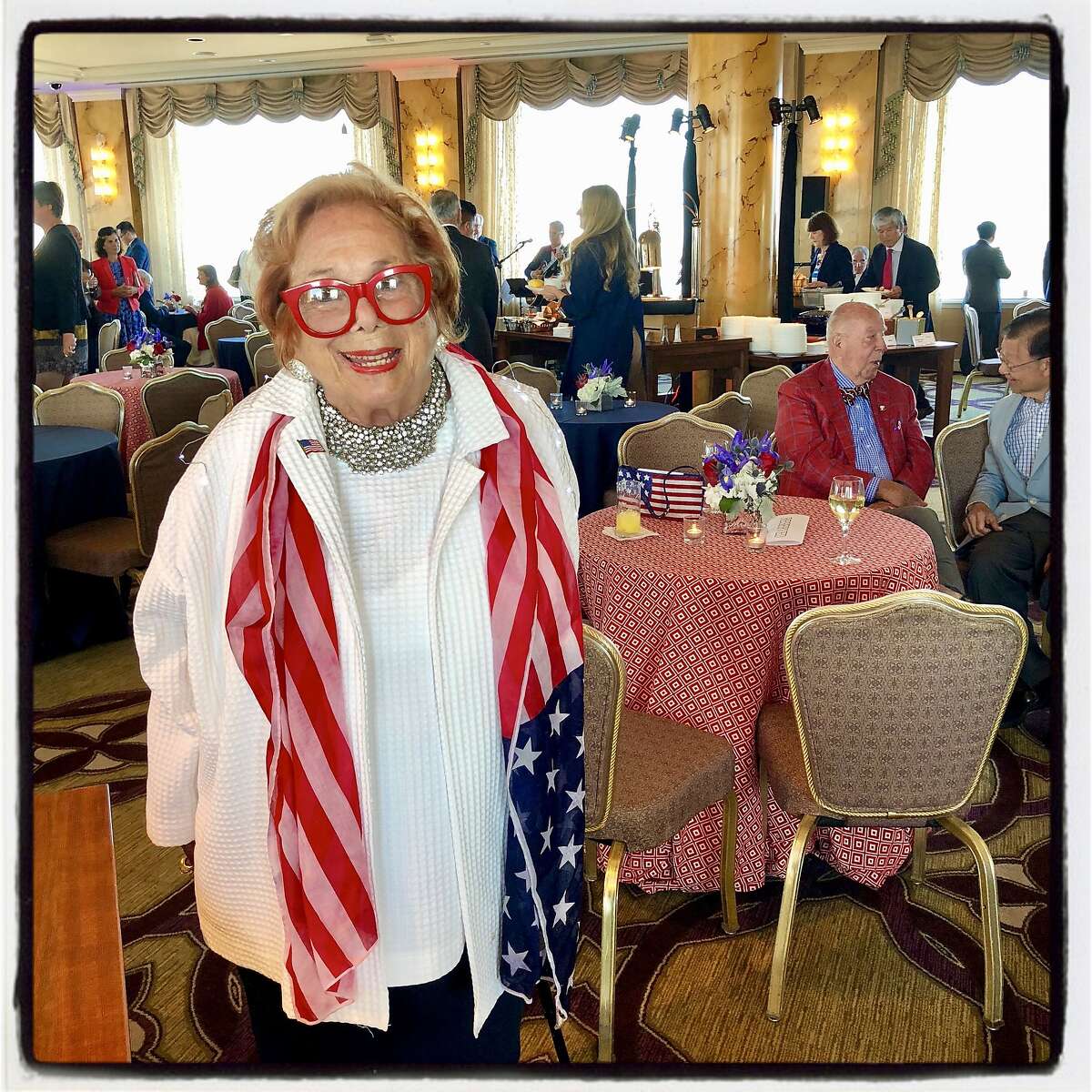 Bix toasts 30 years with tomatoes & jazz