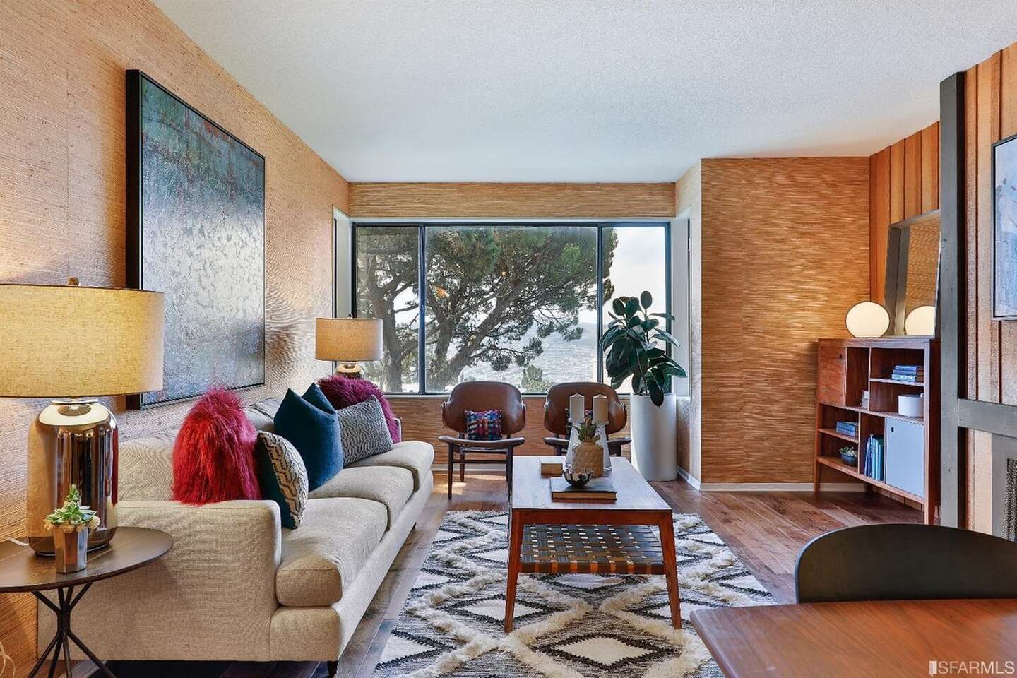 Retro cool condo in Diamond Heights on market for first time ever