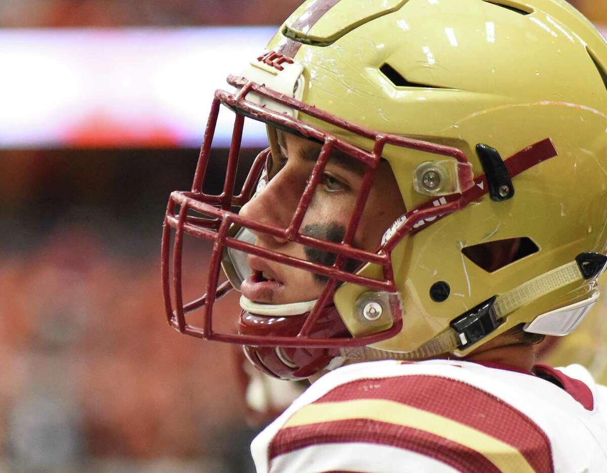 New Canaan’s Zach Allen on Bednarik Award watch list