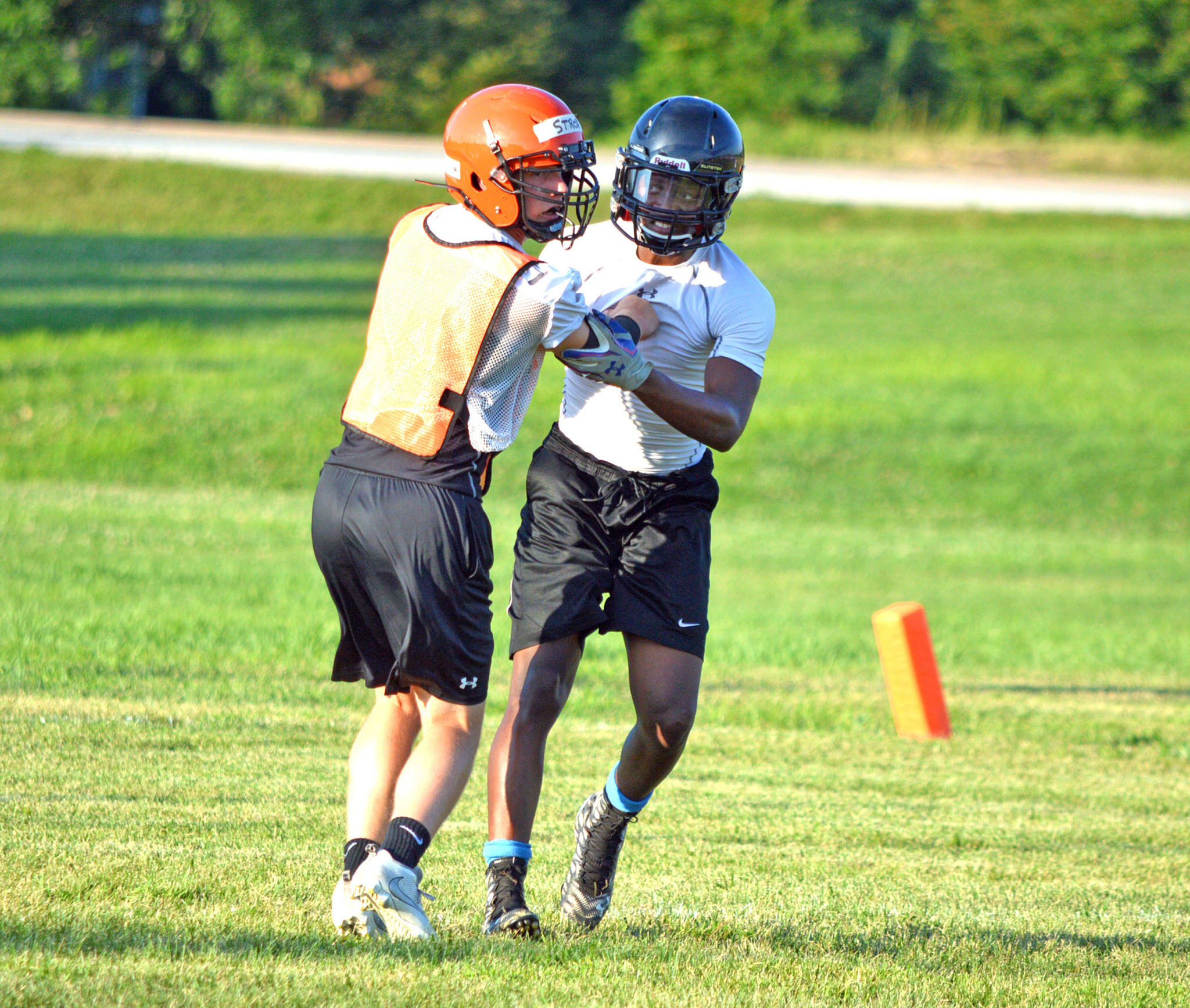 FOOTBALL: Strohmeier ready for bigger role - The Edwardsville Intelligencer