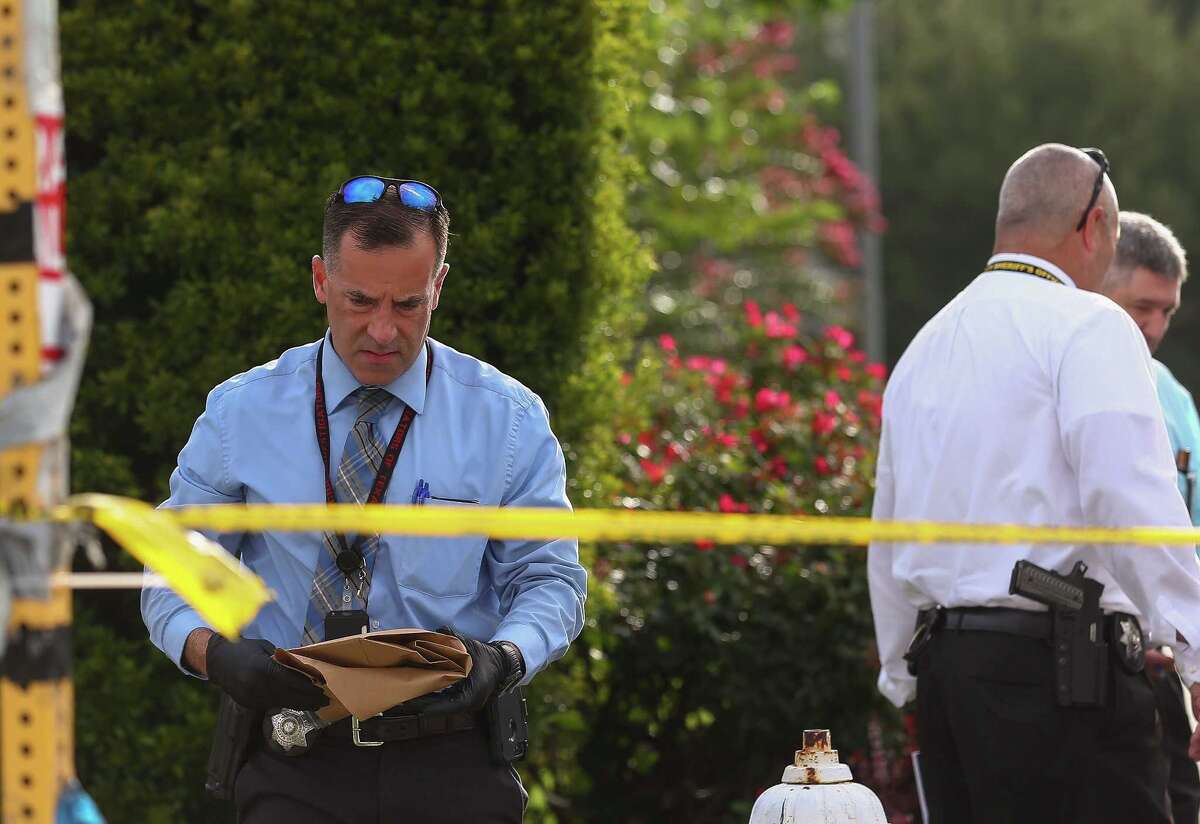 Suspected serial killer expected to face 3 capital murder charges