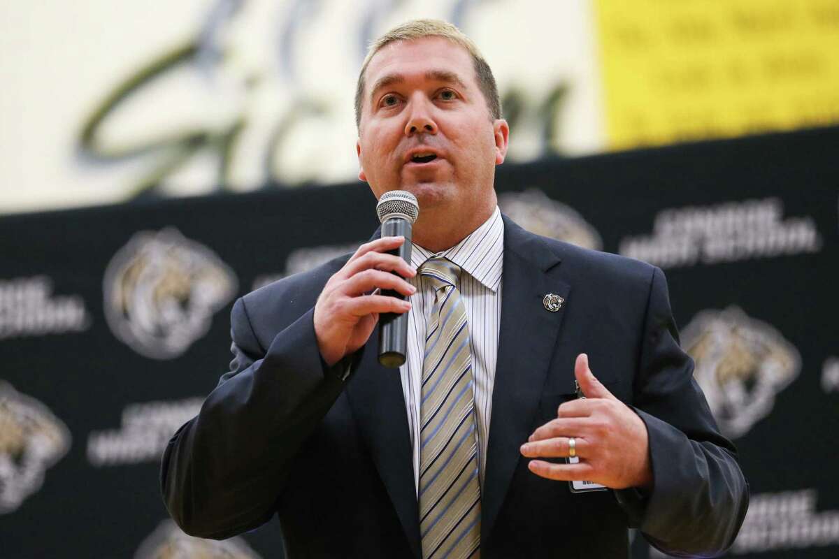 Weatherly leaving CHS helm for New Caney ISD