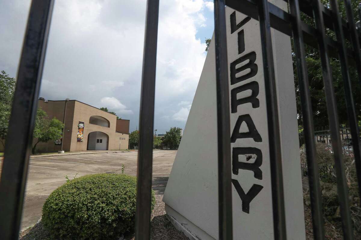 Nearly a year after Harvey’s floods, six Houston libraries remain ...