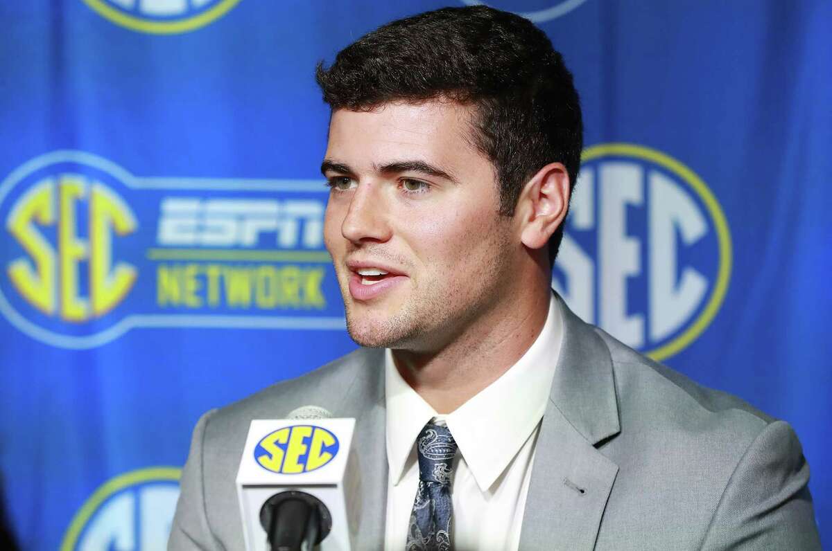 Auburn QB Jarrett Stidham recounts recruiting himself to Texas A&M