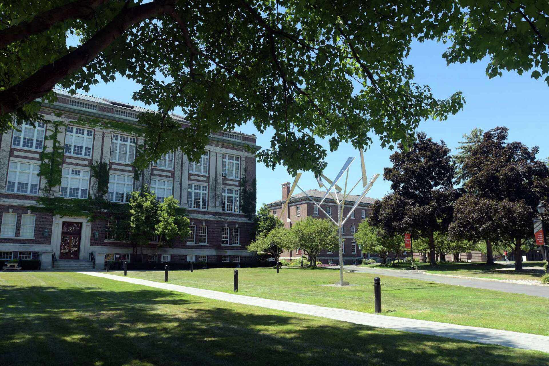 RPI student housing hall to undergo renovation project