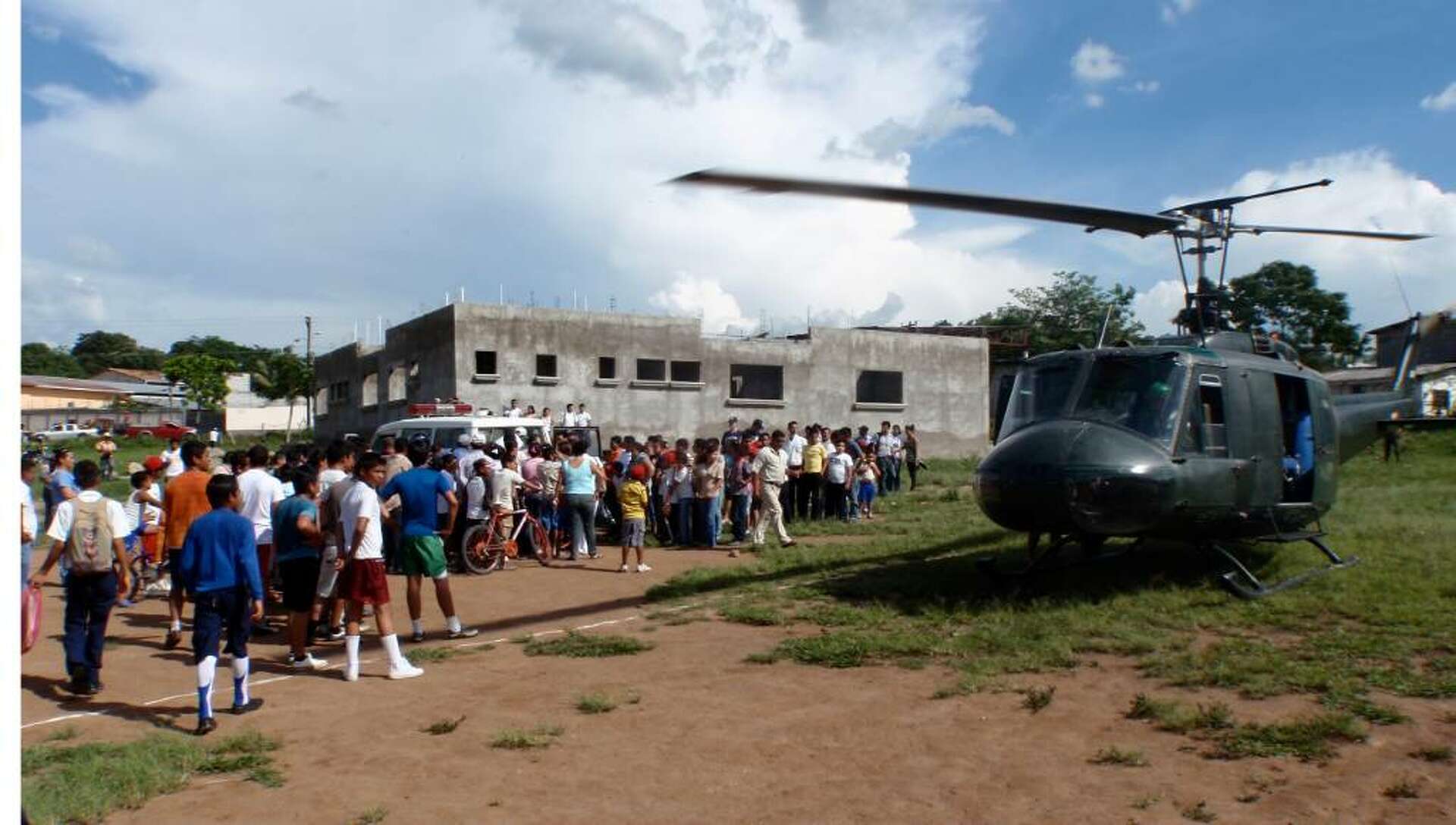 Hotchkiss students take baseball skills to Honduras