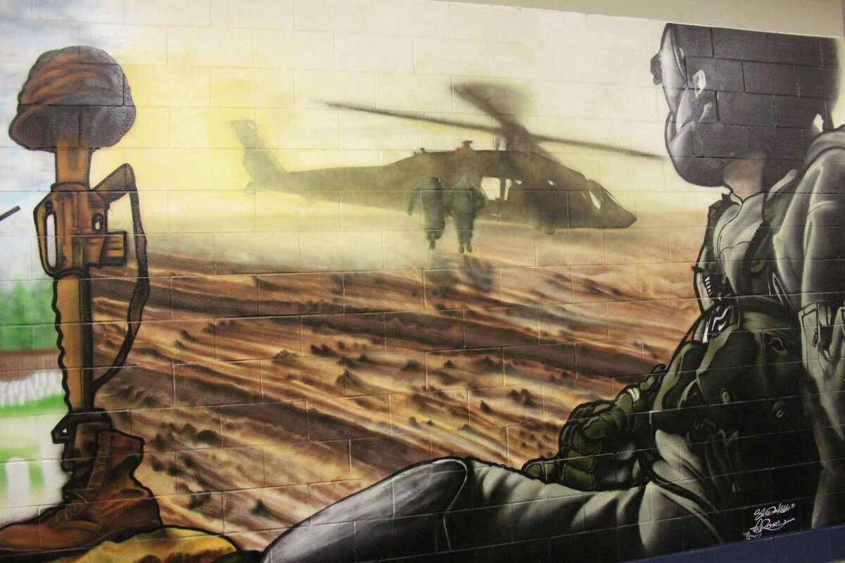 Former inmate’s murals brighten up Cleveland Correctional Center