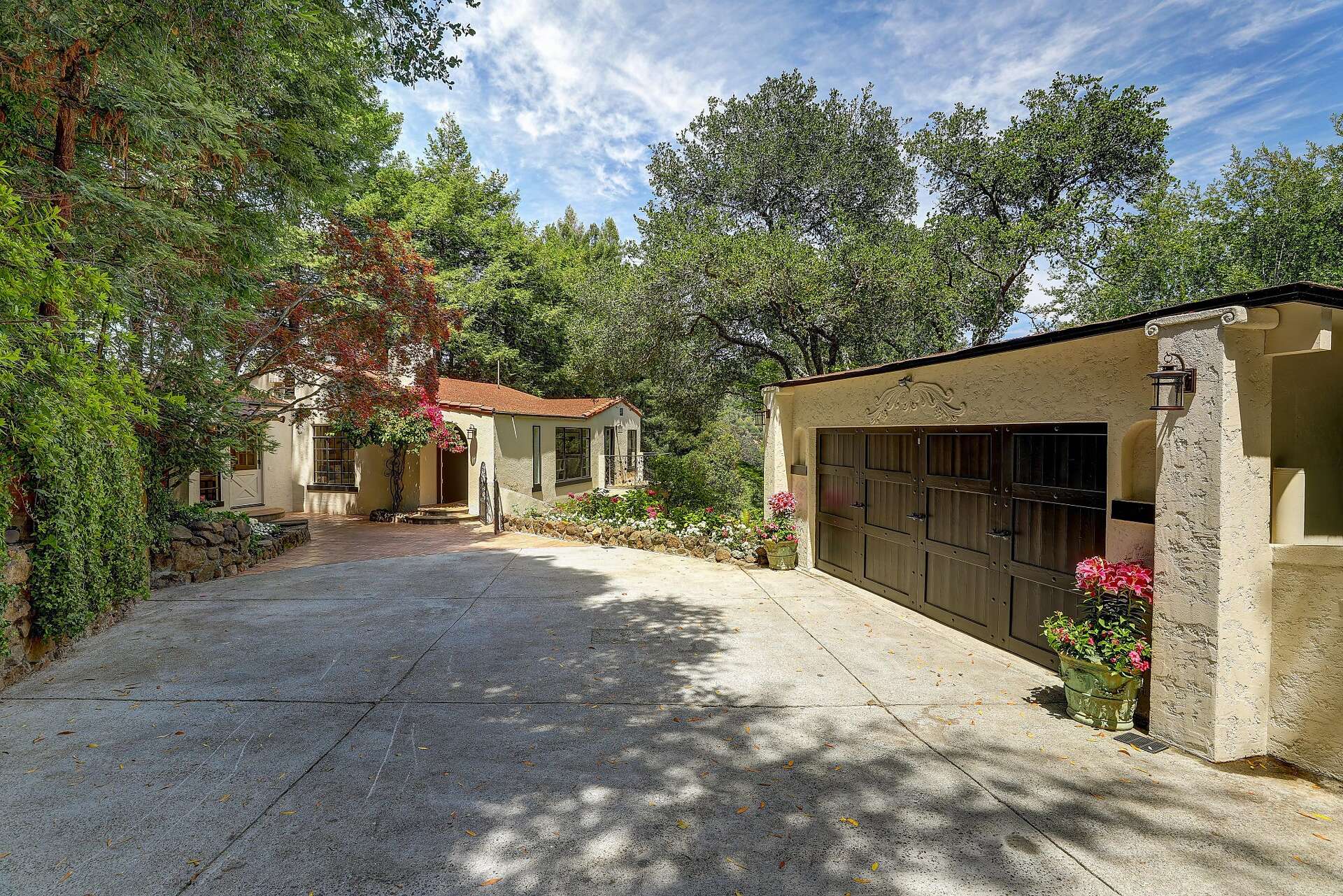 Walk-through: Mill Valley compound strikes comparison to villas found ...