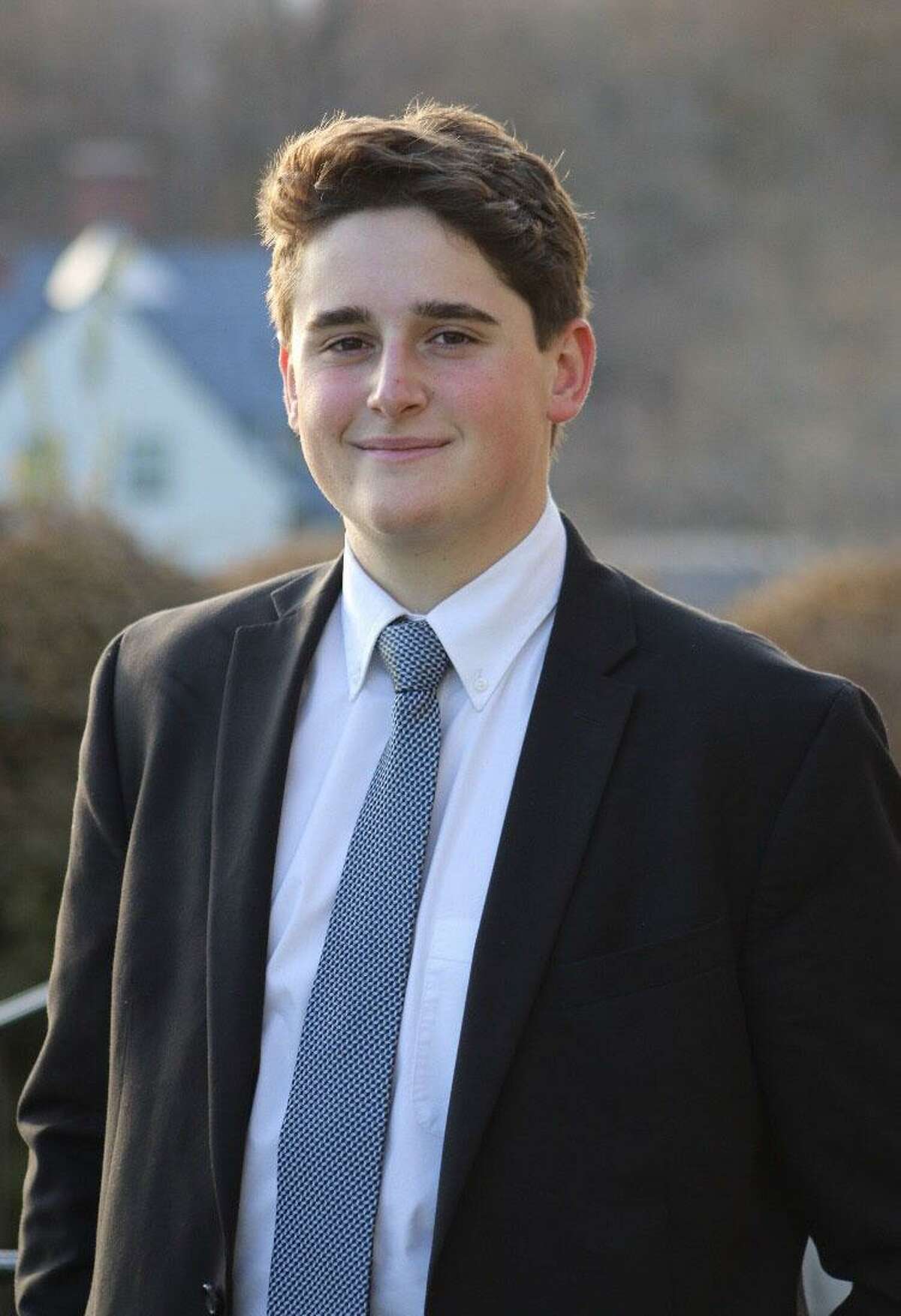 Canterbury School graduates 98 students, presents awards