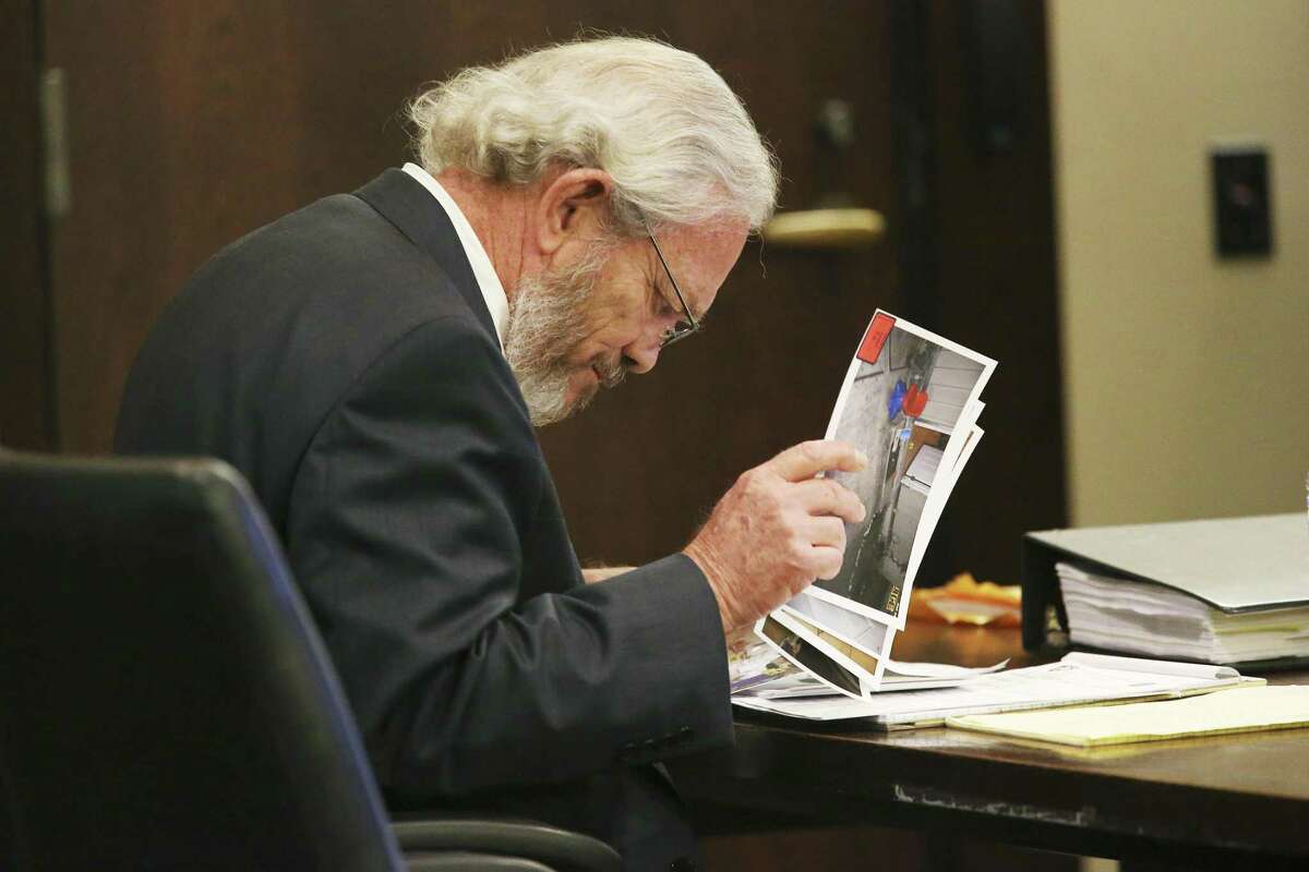 Accused San Antonio killer weeps as judge announces not guilty verdict ...