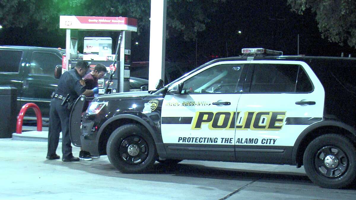 SAPD: 2 drivers arrested following officer-involved crash outside ... SAPD: 2 drivers arrested following officer-involved crash outside ...