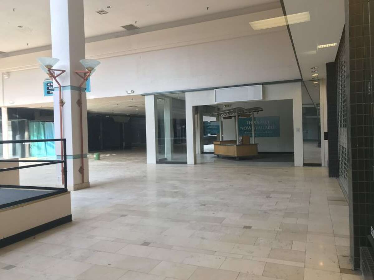 See what the inside of Northwest Mall looks like as it awaits its fate