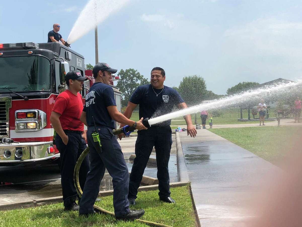The Huffman Volunteer Fire Department provides fun end to summer ...