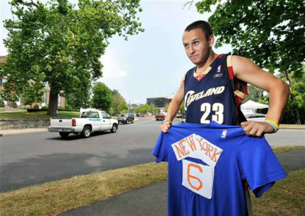 LeBronmania hits Greenwich