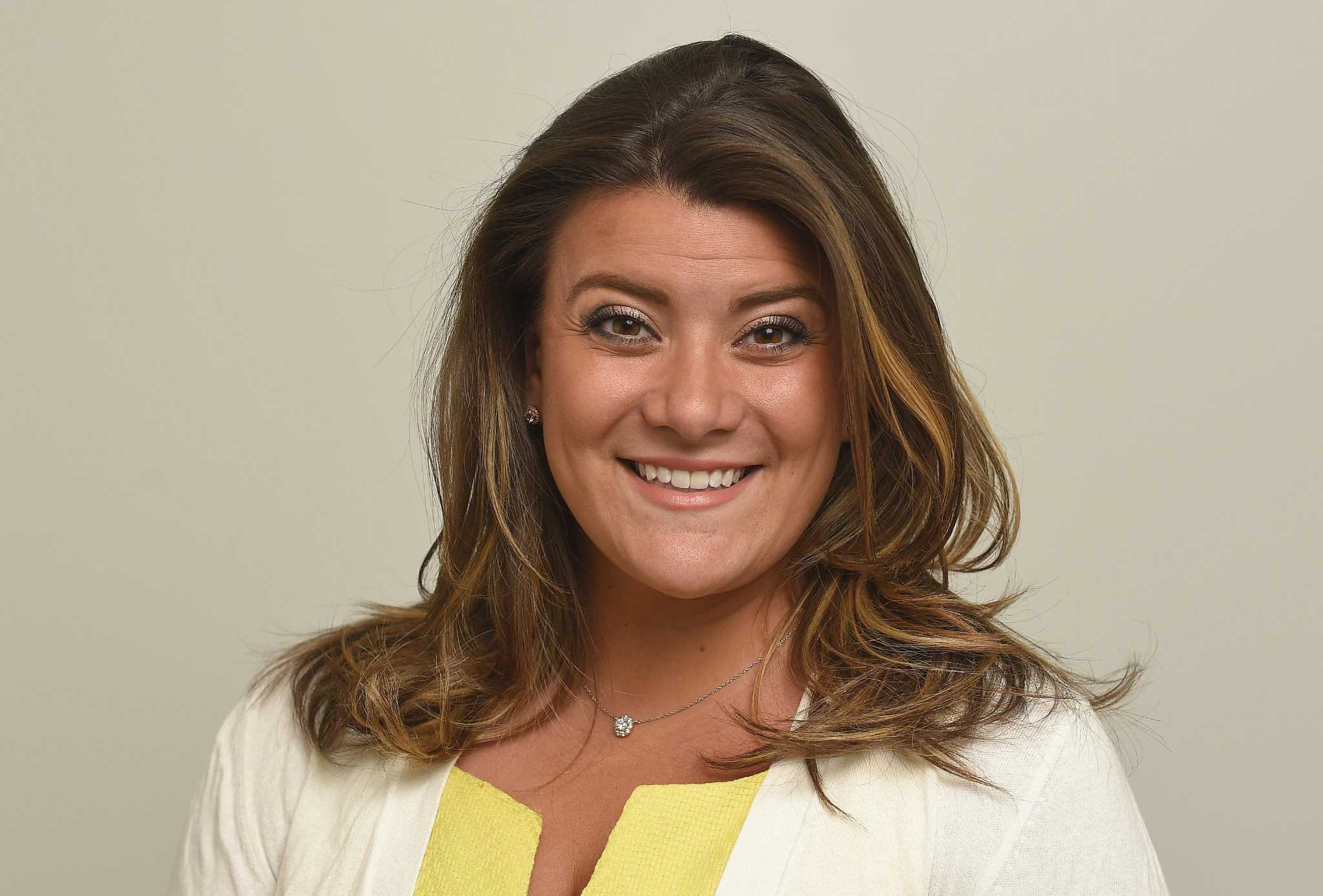 Erin Stewart qualifies for public funding