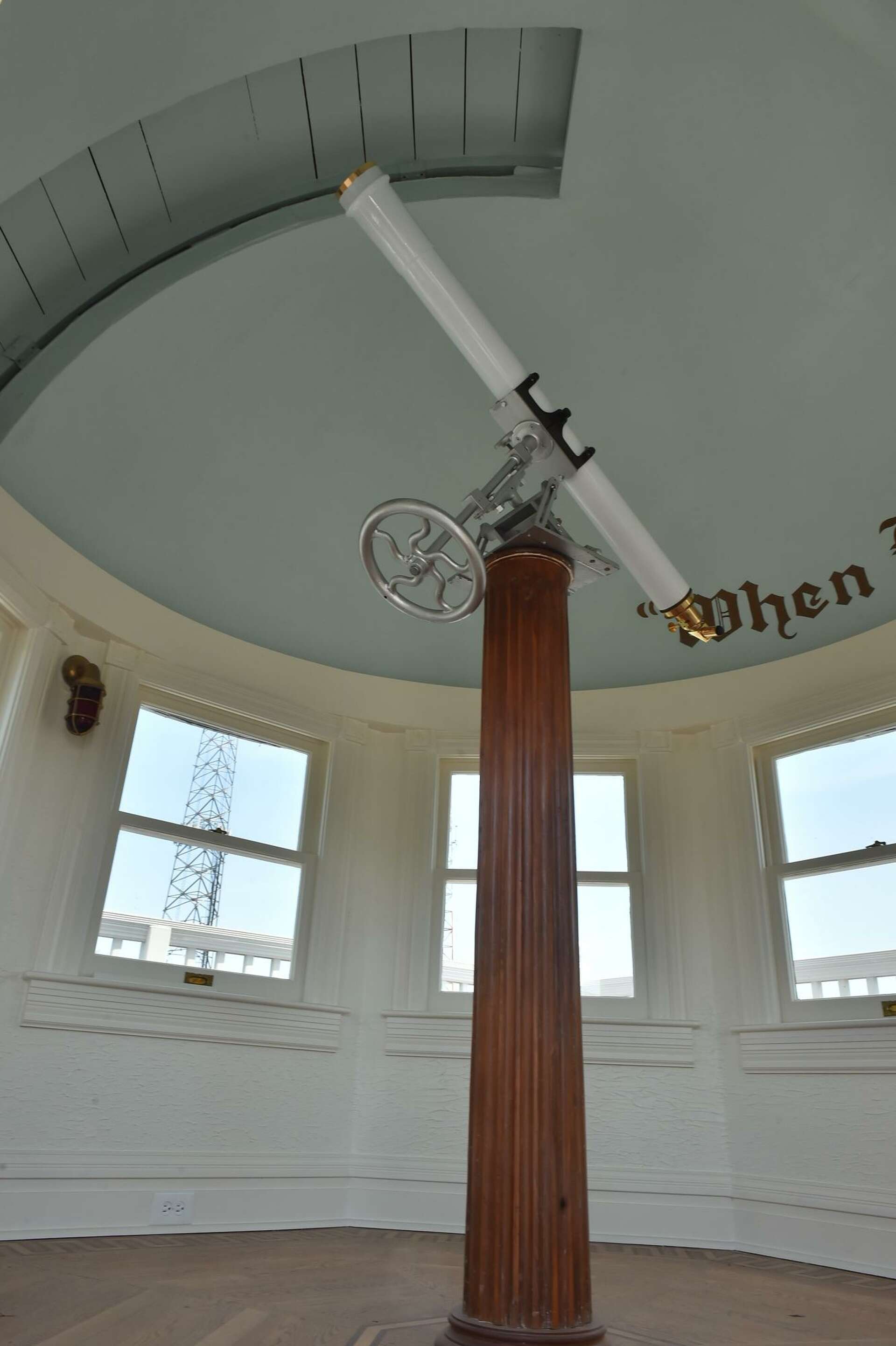 San Antonio’s historic downtown Maverick Carter House a Victorian time ...