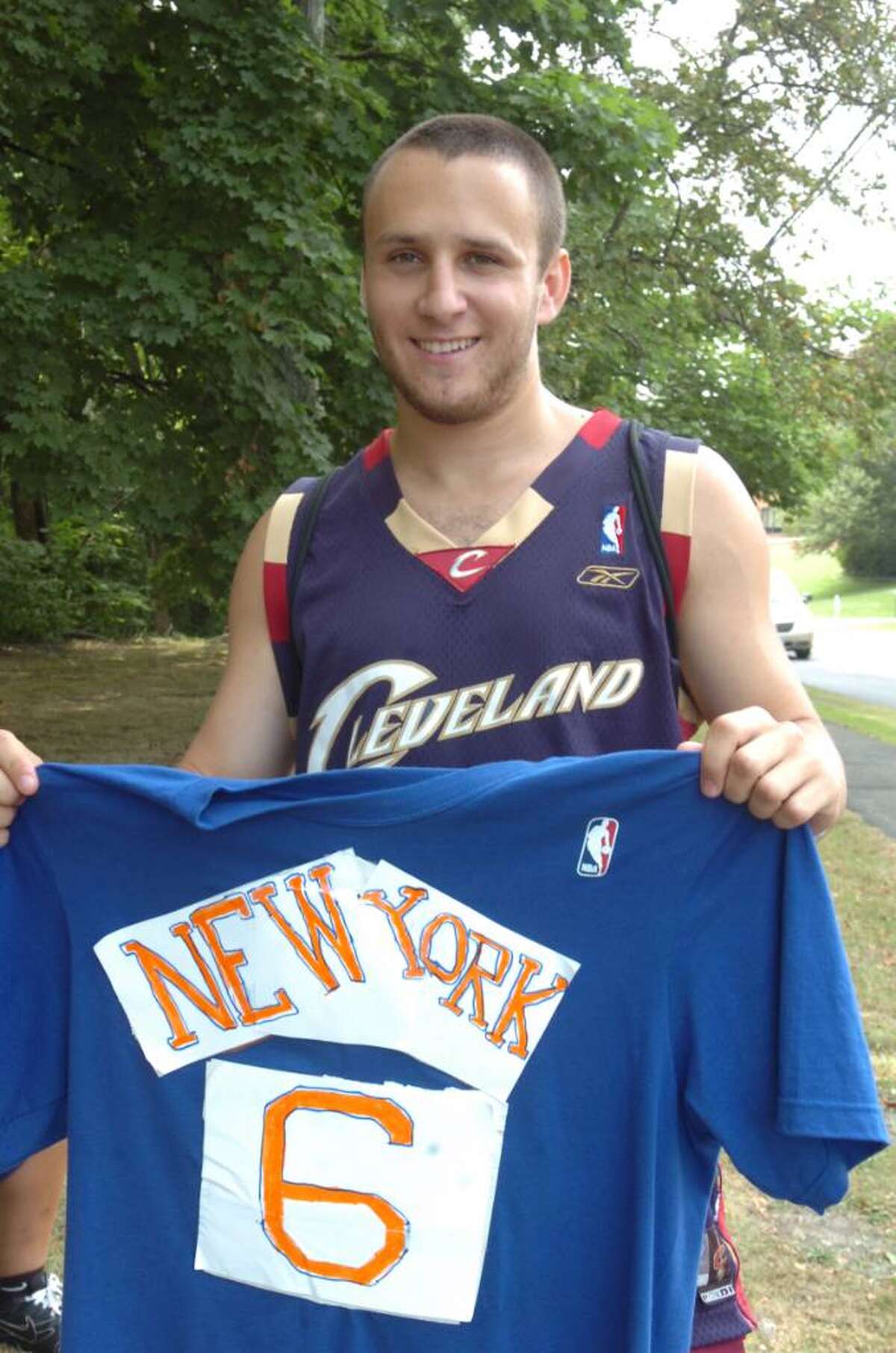 LeBronmania hits Greenwich